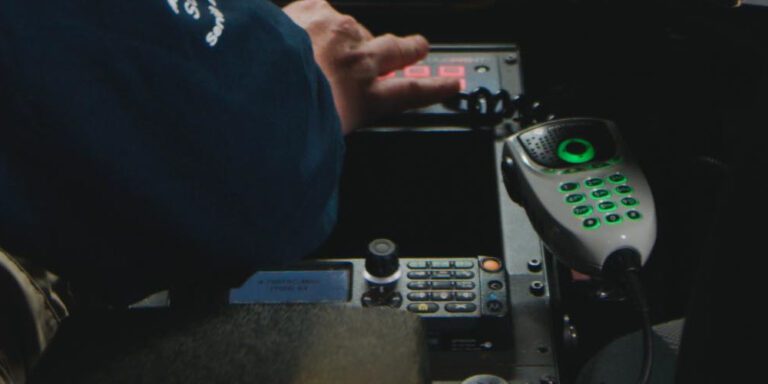 APX 8500 All-Band P25 Mobile Radio | MCA Public Safety